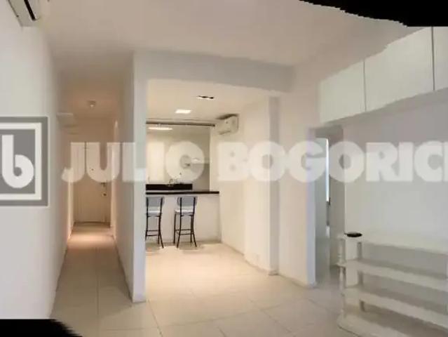 Apartamento para Venda em Rio de Janeiro/RJ Humaitá 2 Quartos