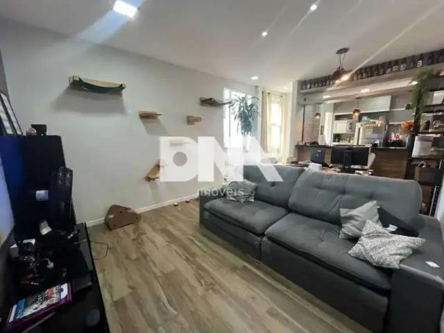 Apartamento para Venda em Rio de Janeiro/RJ Humaitá 2 Quartos