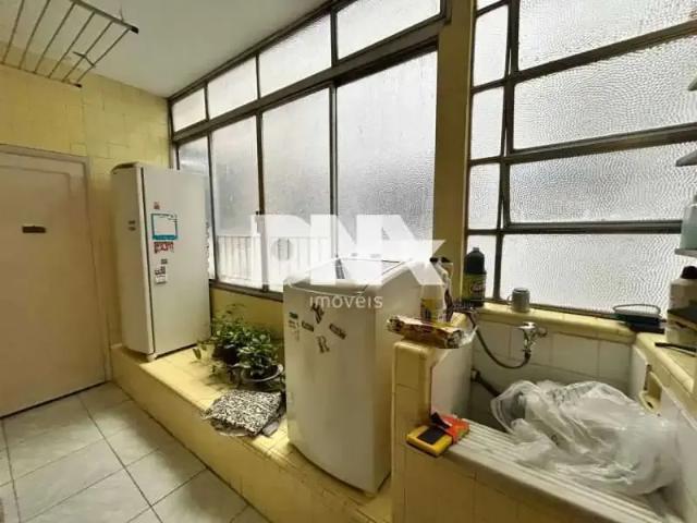 Apartamento para Venda em Rio de Janeiro/RJ Humaitá 2 Quartos