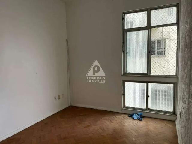 Apartamento para Venda em Rio de Janeiro/RJ Humaitá 2 Quartos
