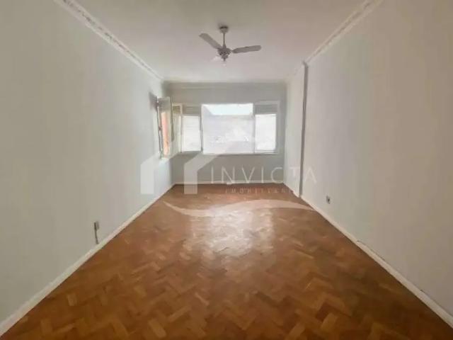 Apartamento para Venda em Rio de Janeiro/RJ Humaitá 2 Quartos