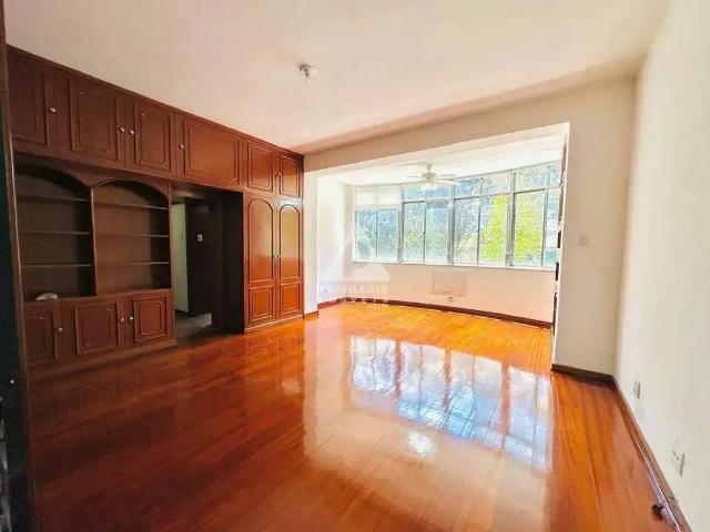 Apartamento para Venda em Rio de Janeiro/RJ Humaitá 3 Quartos