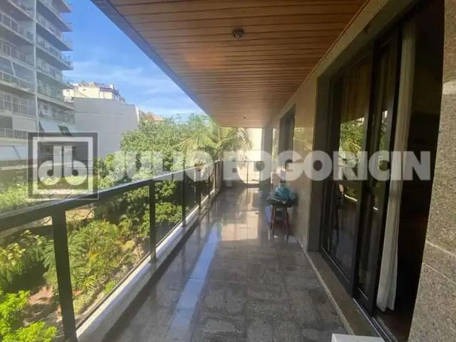 Apartamento para Venda em Rio de Janeiro/RJ Humaitá 3 Quartos