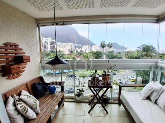Apartamento para Venda em Rio de Janeiro/RJ Humaitá 3 Quartos