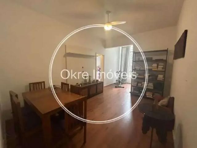 Apartamento para Venda em Rio de Janeiro/RJ Humaitá 3 Quartos