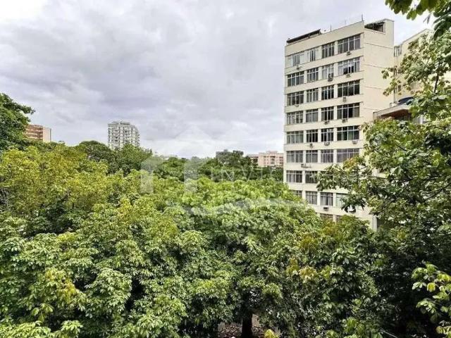 Apartamento para Venda em Rio de Janeiro/RJ Humaitá 3 Quartos
