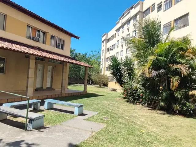 Apartamento para Venda em Rio de Janeiro/RJ Inhoaíba 2 Quartos
