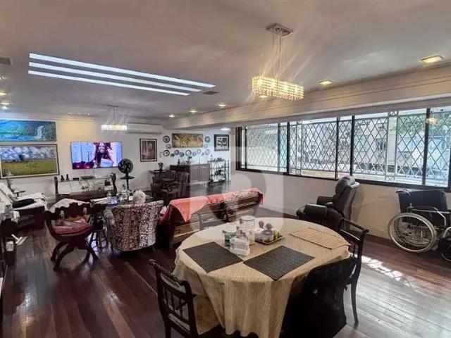 Apartamento para Venda em Rio de Janeiro/RJ Ipanema 4 Quartos