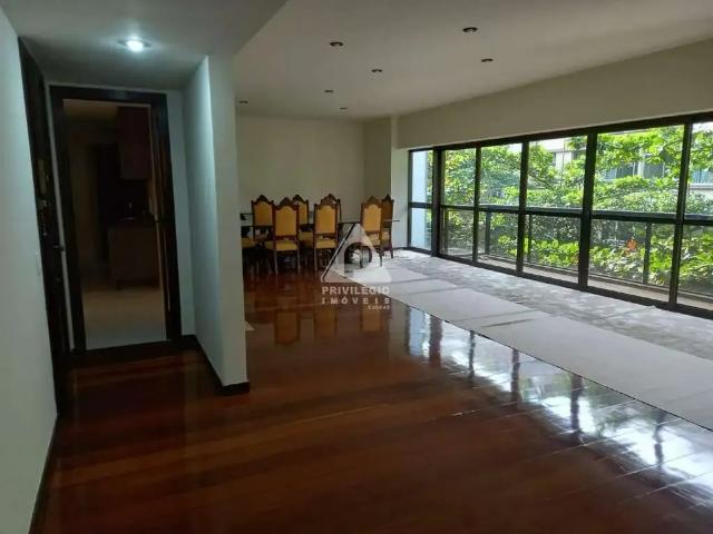 Apartamento para Venda em Rio de Janeiro/RJ Ipanema 4 Quartos