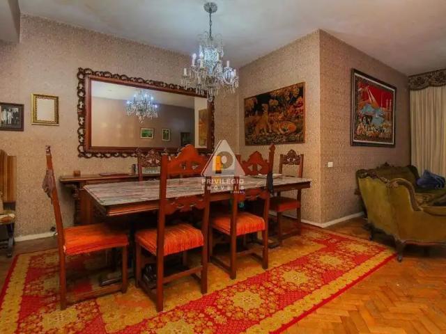 Apartamento para Venda em Rio de Janeiro/RJ Ipanema 4 Quartos