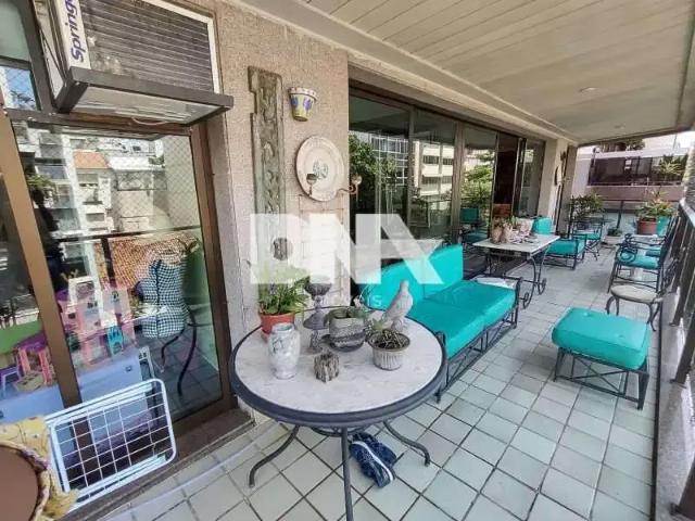 Apartamento para Venda em Rio de Janeiro/RJ Ipanema 4 Quartos