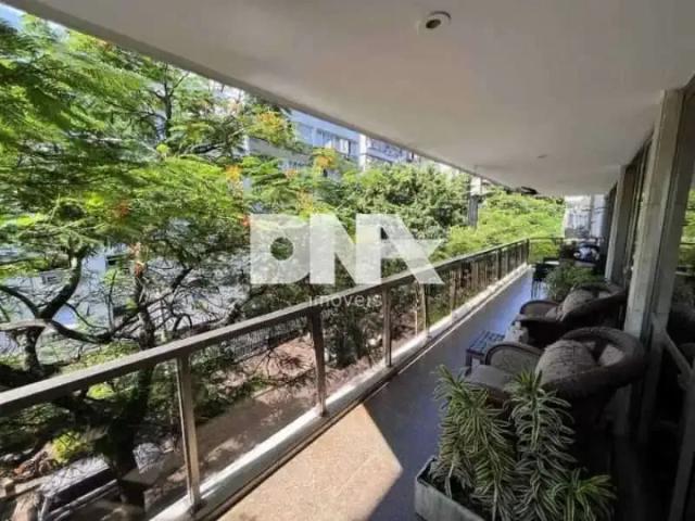 Apartamento para Venda em Rio de Janeiro/RJ Ipanema 4 Quartos