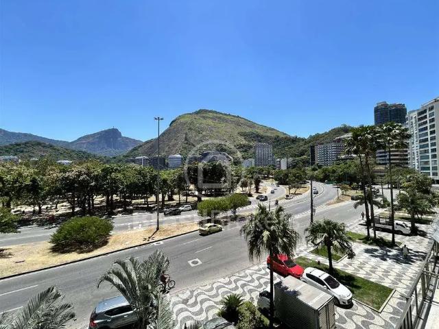 Apartamento para Venda em Rio de Janeiro/RJ Ipanema 5 Quartos