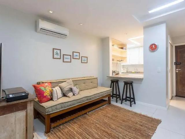 Apartamento para Venda em Rio de Janeiro/RJ Ipanema 2 Quartos