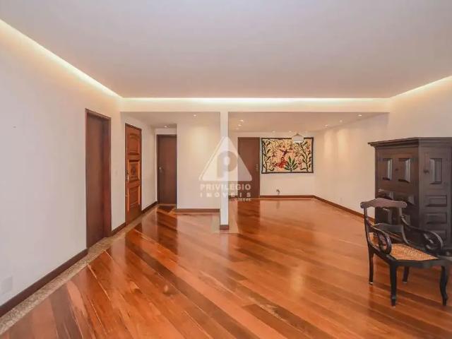 Apartamento para Venda em Rio de Janeiro/RJ Ipanema 3 Quartos