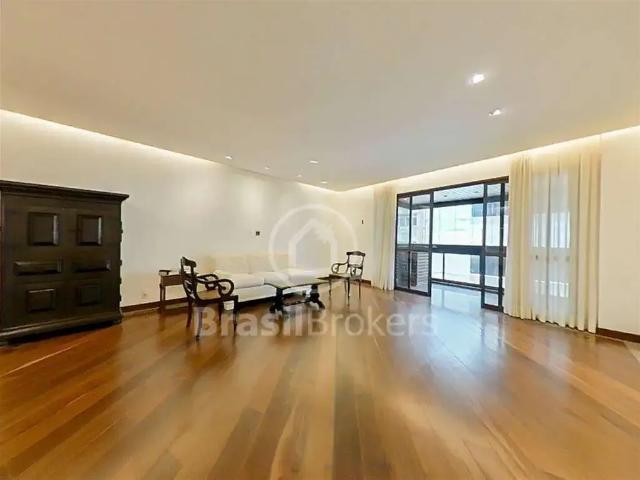 Apartamento para Venda em Rio de Janeiro/RJ Ipanema 3 Quartos