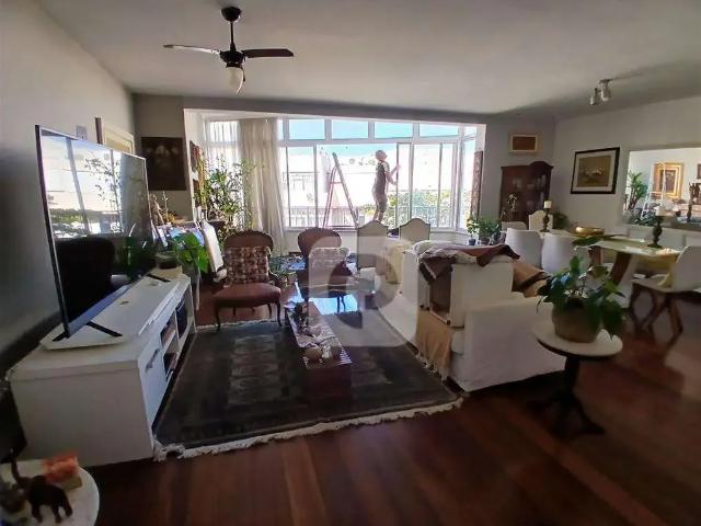 Apartamento para Venda em Rio de Janeiro/RJ Ipanema 3 Quartos