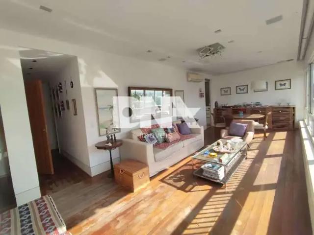 Apartamento para Venda em Rio de Janeiro/RJ Ipanema 3 Quartos