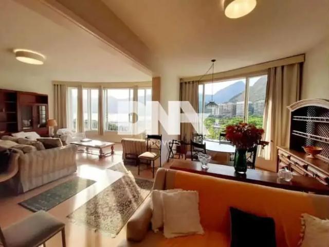 Apartamento para Venda em Rio de Janeiro/RJ Ipanema 3 Quartos