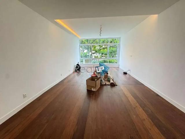 Apartamento para Venda em Rio de Janeiro/RJ Ipanema 3 Quartos
