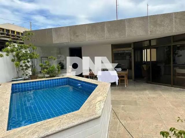Apartamento para Venda em Rio de Janeiro/RJ Ipanema 3 Quartos