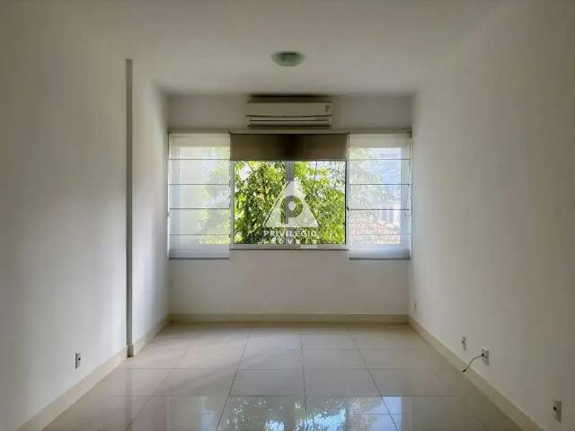 Apartamento para Venda em Rio de Janeiro/RJ Ipanema 3 Quartos