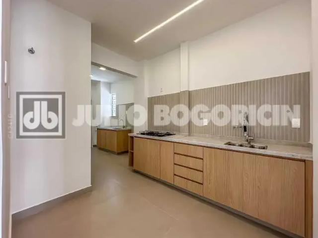 Apartamento para Venda em Rio de Janeiro/RJ Ipanema 3 Quartos