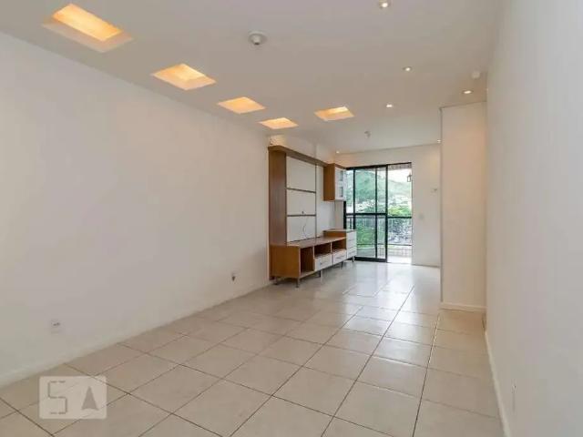 Apartamento para Venda em Rio de Janeiro/RJ Irajá 2 Quartos
