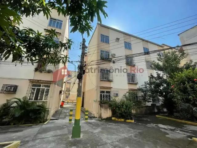 Apartamento para Venda em Rio de Janeiro/RJ Irajá 2 Quartos