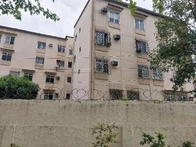 Apartamento para Venda em Rio de Janeiro/RJ Irajá 2 Quartos