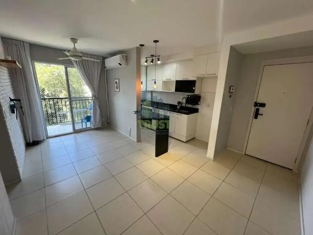 Apartamento para Venda em Rio de Janeiro/RJ Jacarepaguá 3 Quartos