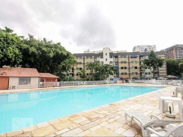Apartamento para Venda em Rio de Janeiro/RJ Jacarepaguá 2 Quartos