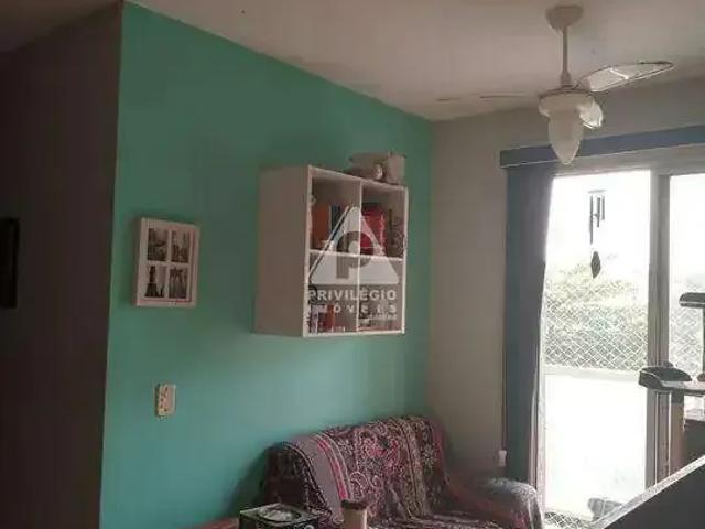 Apartamento para Venda em Rio de Janeiro/RJ Jacarepaguá 2 Quartos