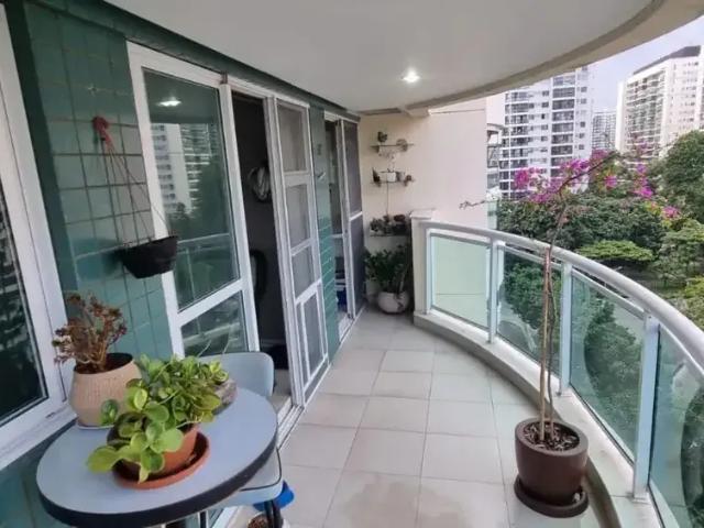 Apartamento para Venda em Rio de Janeiro/RJ Jacarepaguá 2 Quartos