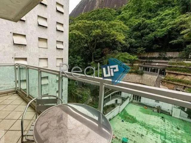 Apartamento para Venda em Rio de Janeiro/RJ Lagoa 3 Quartos