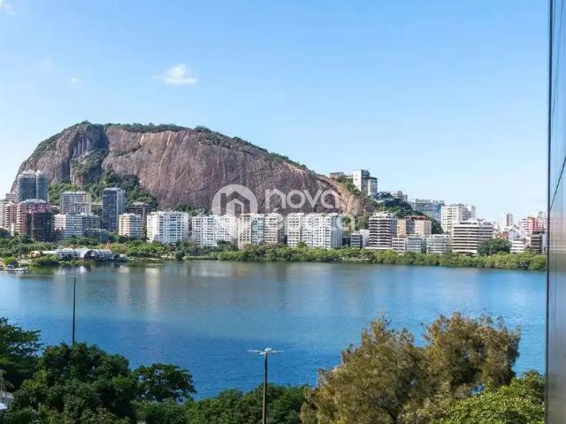 Apartamento para Venda em Rio de Janeiro/RJ Lagoa 3 Quartos