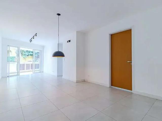 Apartamento para Venda em Rio de Janeiro/RJ Lagoa 3 Quartos
