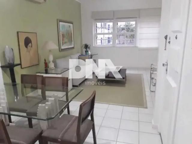 Apartamento para Venda em Rio de Janeiro/RJ Lagoa 3 Quartos