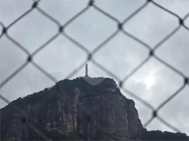 Apartamento para Venda em Rio de Janeiro/RJ Lagoa 2 Quartos