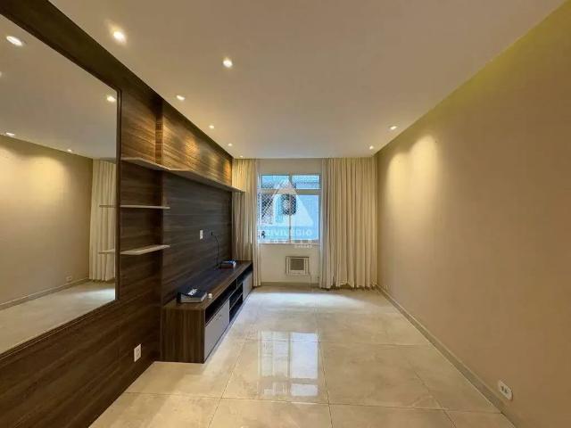 Apartamento para Venda em Rio de Janeiro/RJ Lagoa 2 Quartos