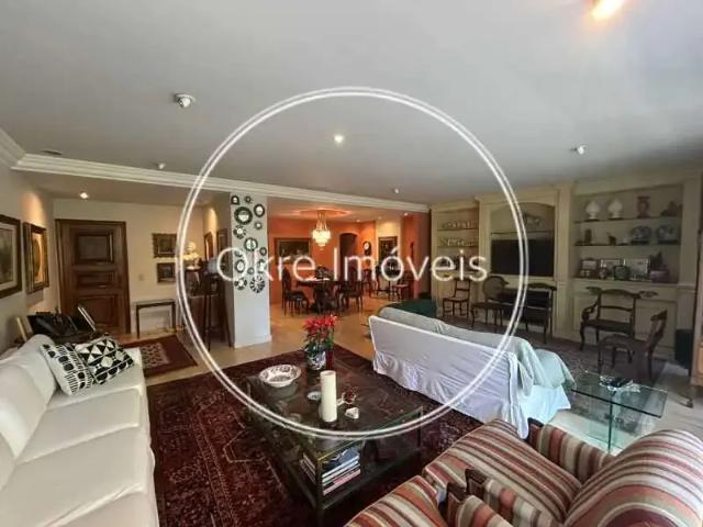 Apartamento para Venda em Rio de Janeiro/RJ Lagoa 4 Quartos