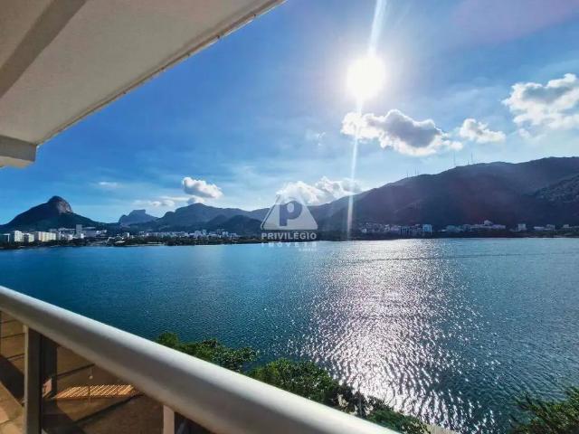 Apartamento para Venda em Rio de Janeiro/RJ Lagoa 3 Quartos