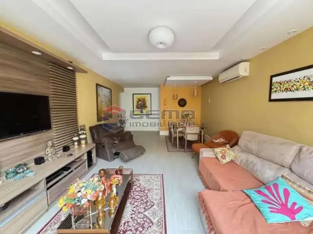 Apartamento para Venda em Rio de Janeiro/RJ Laranjeiras 3 Quartos