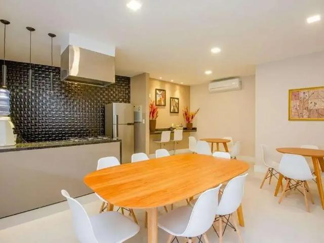 Apartamento para Venda em Rio de Janeiro/RJ Laranjeiras 3 Quartos