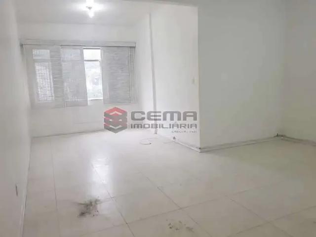 Apartamento para Venda em Rio de Janeiro/RJ Laranjeiras 3 Quartos