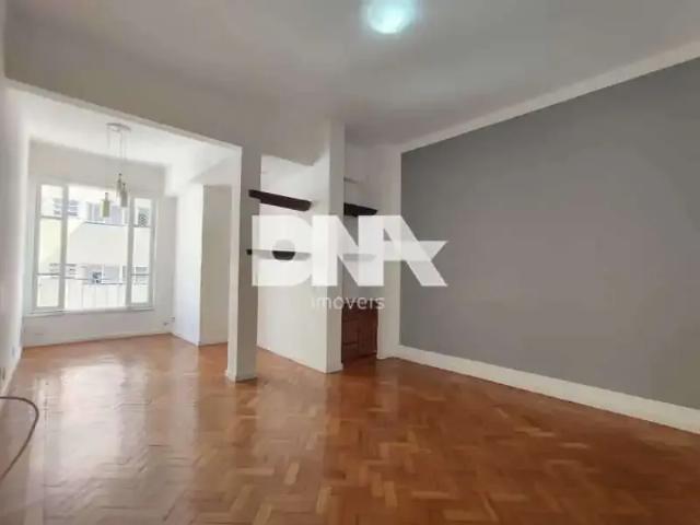 Apartamento para Venda em Rio de Janeiro/RJ Laranjeiras 3 Quartos