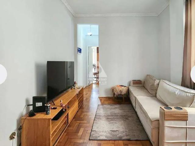 Apartamento para Venda em Rio de Janeiro/RJ Laranjeiras 1 Quartos