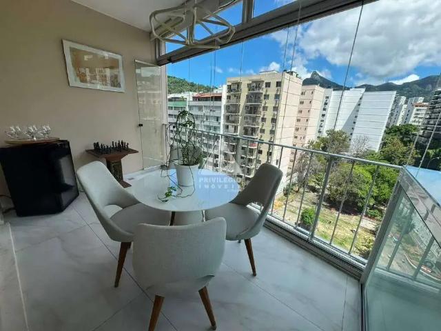 Apartamento para Venda em Rio de Janeiro/RJ Laranjeiras 1 Quartos
