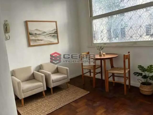 Apartamento para Venda em Rio de Janeiro/RJ Laranjeiras 1 Quartos