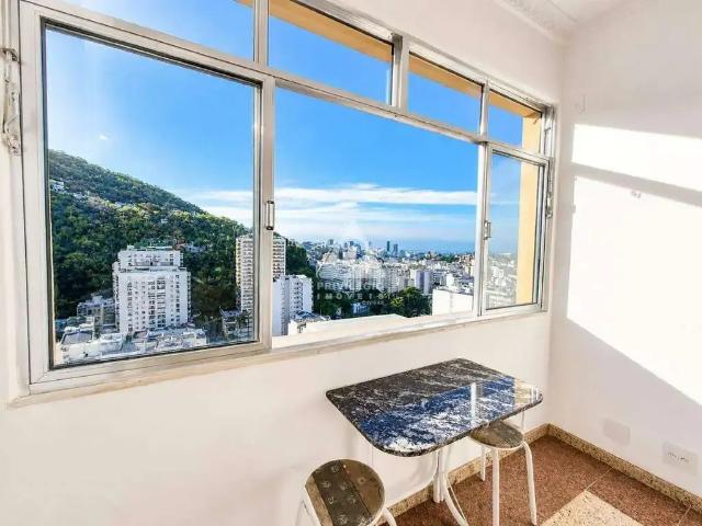 Apartamento para Venda em Rio de Janeiro/RJ Laranjeiras 1 Quartos